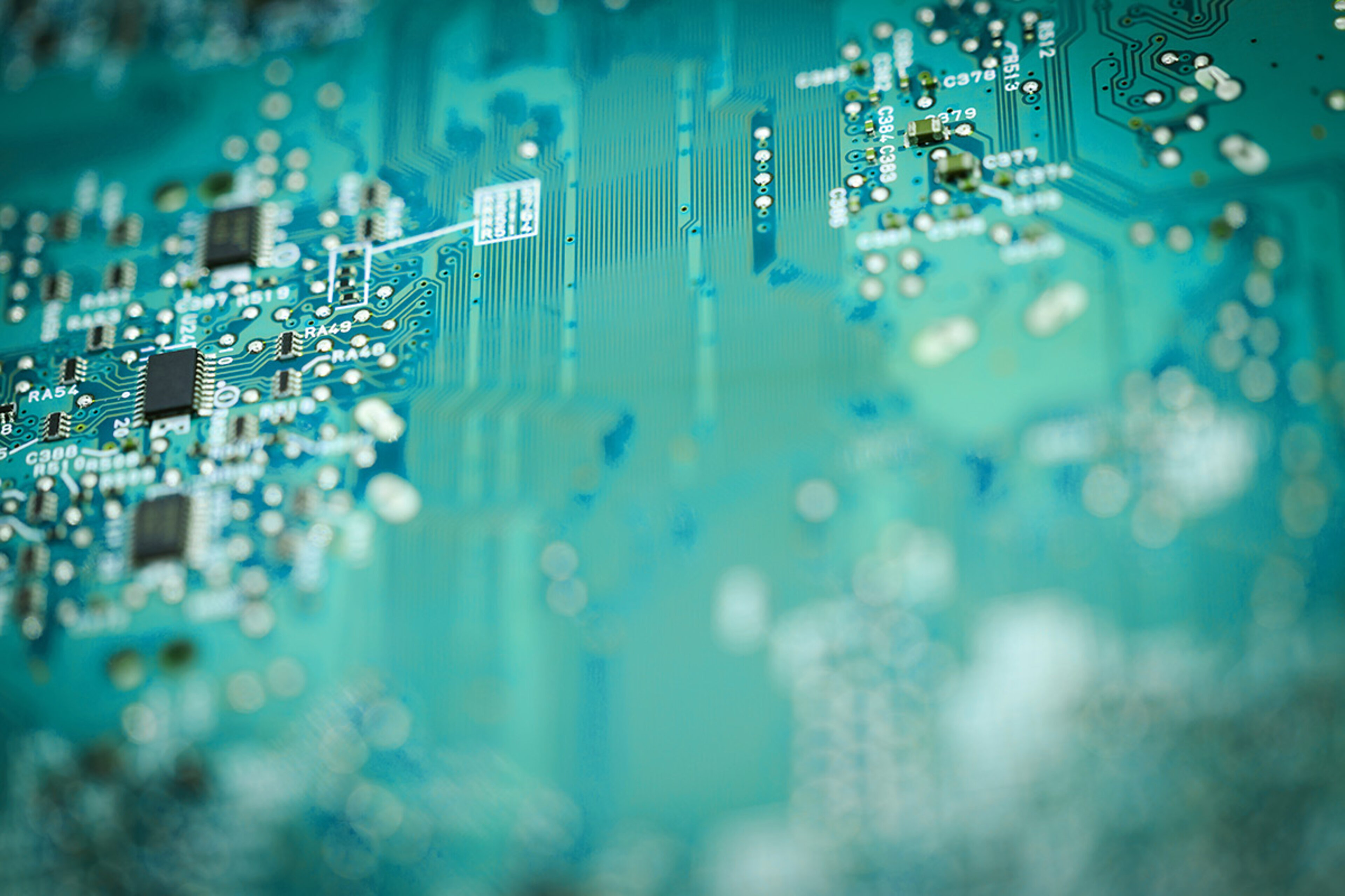 Removing flux residues - Why PCB cleaning is essential - ZESTRON