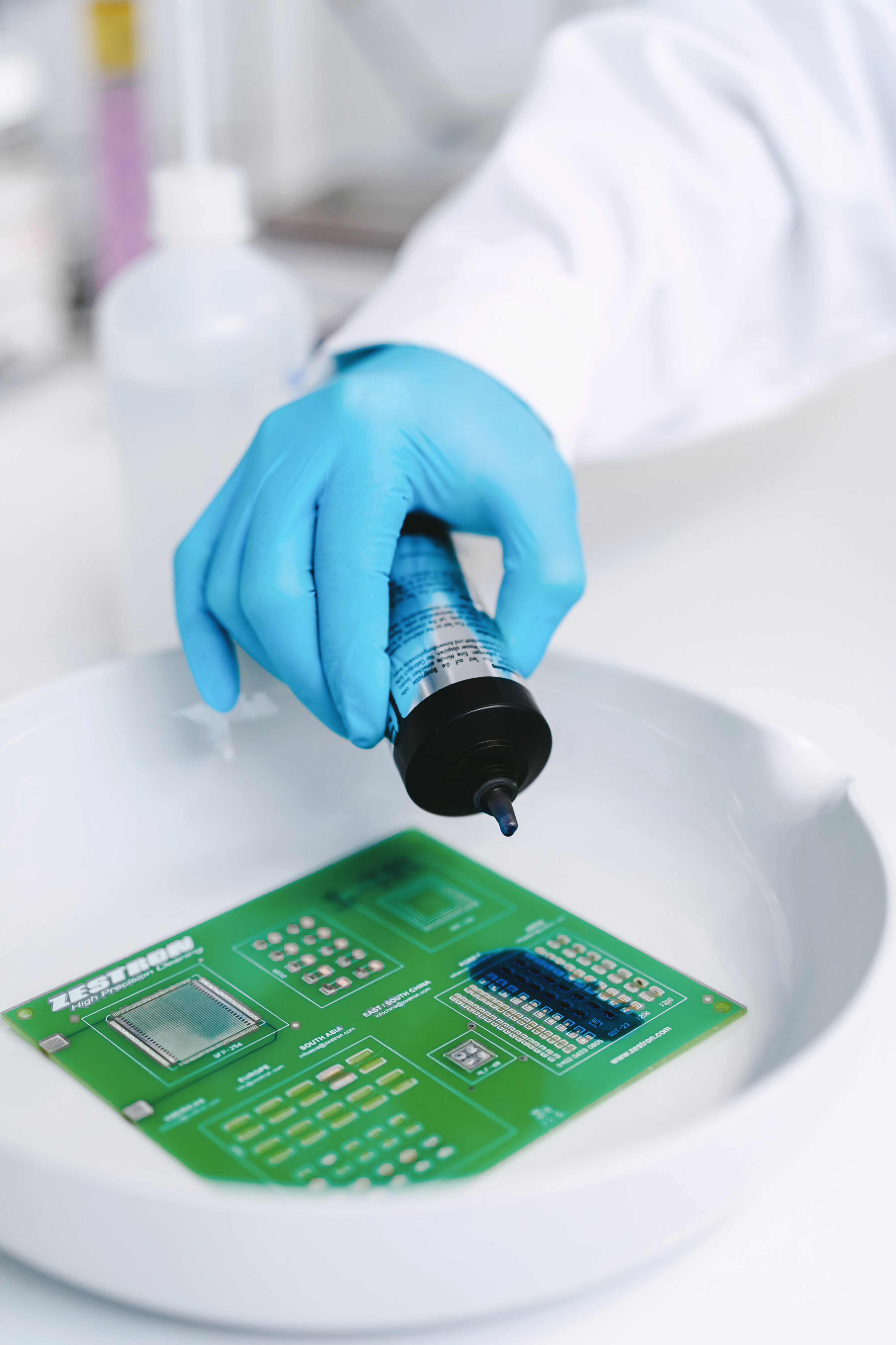 How to Remove Flux Residues Safely - ZESTRON